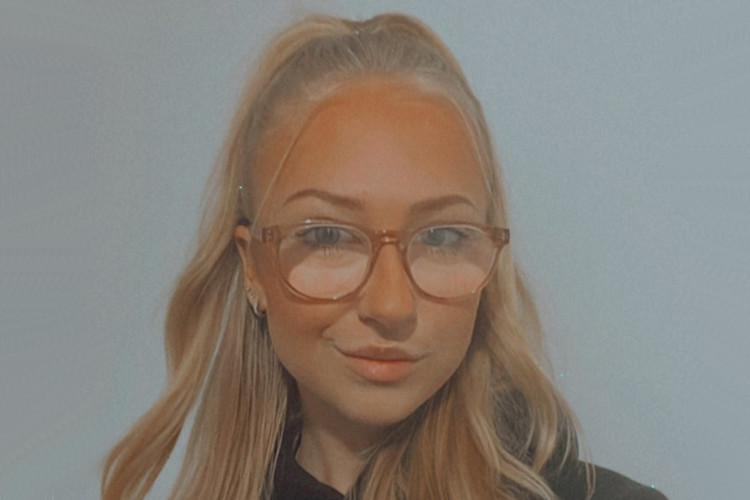 Real Model Interviews - Page 3 of 4 from The Automotive 30% Club